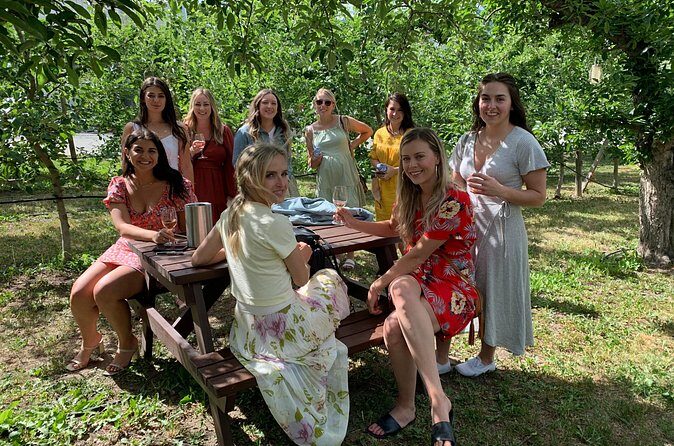 Naramata Full Day Lunch Wine Tour- Incl. Tasting Fees & Gratuity! - FAQ