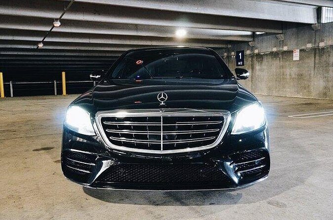 Nashville Departure Chauffeur Driven Transport by Executive Sedan - Who Should Consider This Service?