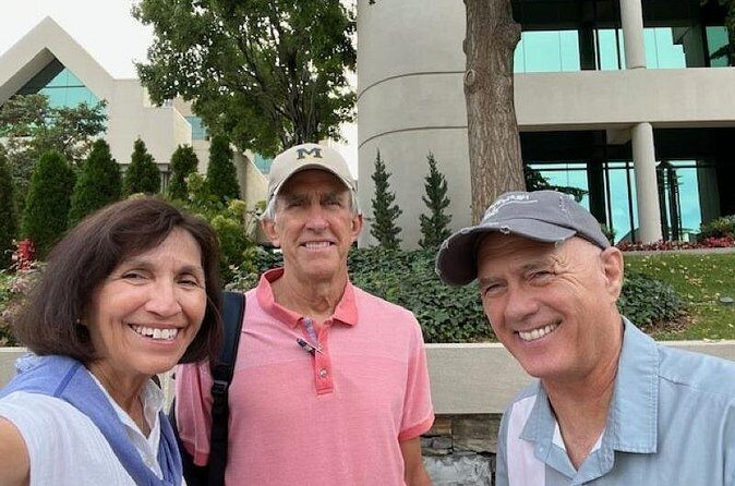 Nashville Walking Tour of Music Row with Former Music Biz Pro - The Value of this Nashville Experience