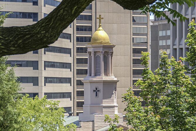Nashvilles Famous Ghosts Self Guided Audio Walking Tour - Exploring The Haunted Corners of the Capitol Area