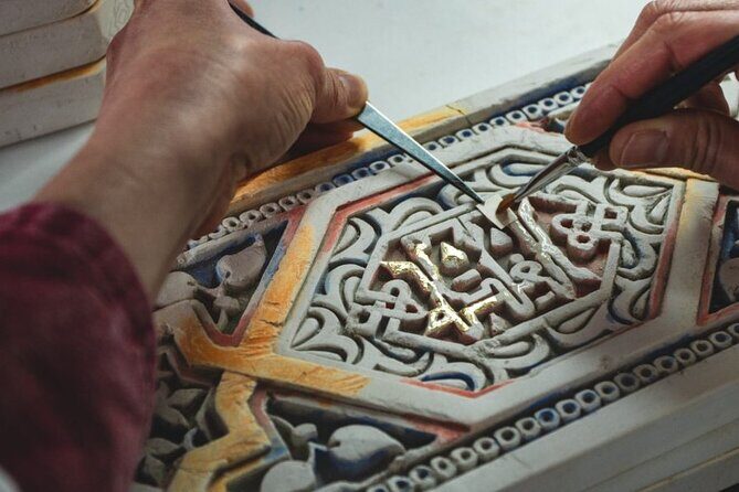 Nasrid Crafts: Only plasterwork workshop in the Alhambra - FAQs