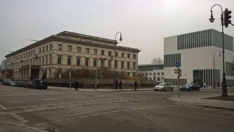 National Socialism WWII with licensed guide - private tour - Key Points