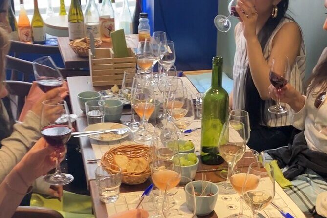 Natural Wine Tasting with Cheese Pairings in Paris - Key Points