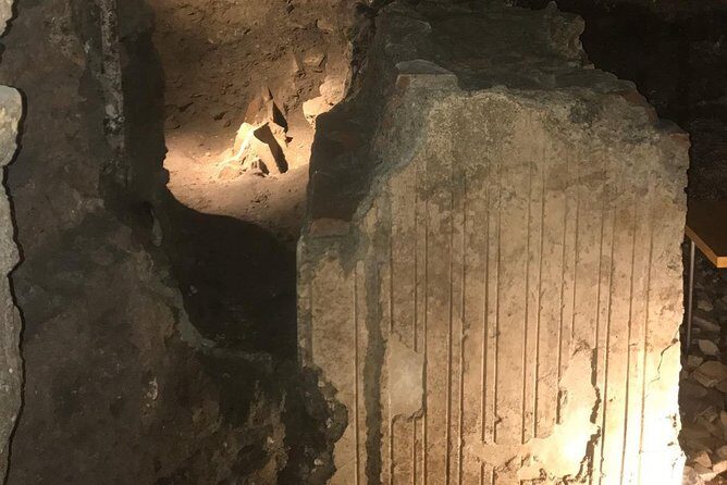 Navona Square and Ecole Francaise Underground Ticket - Key Points