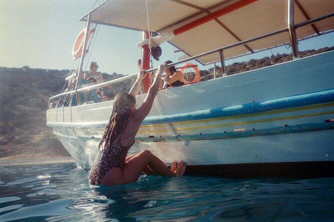 Naxos: Short Private Boat Trip to Rina's Cave - FAQ