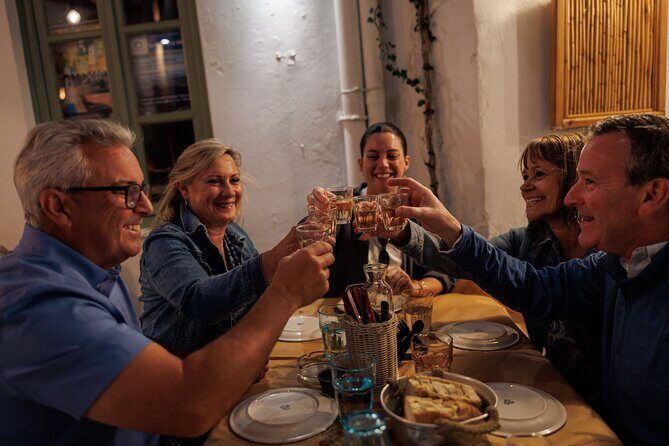 Naxos Town Evening Food Tour with Wine Tasting & 6 food Stops - Key Points