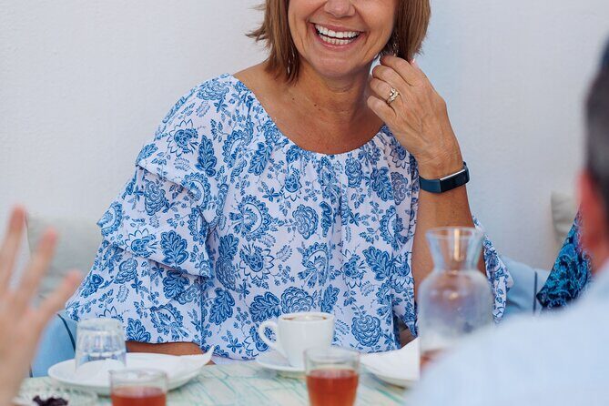 Naxos Town Evening Food Tour with Wine Tasting & 6 food Stops - Why You Should Consider This Tour