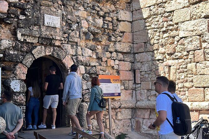 Nazaré-Fátima-Óbidos c/pick up at the Hotel Private Tour - FAQs