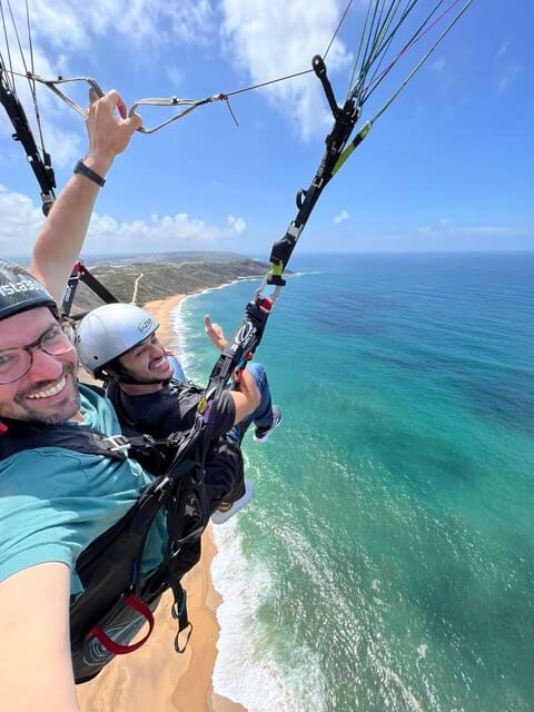 Nazare: Paragliding tandem flight - FAQs