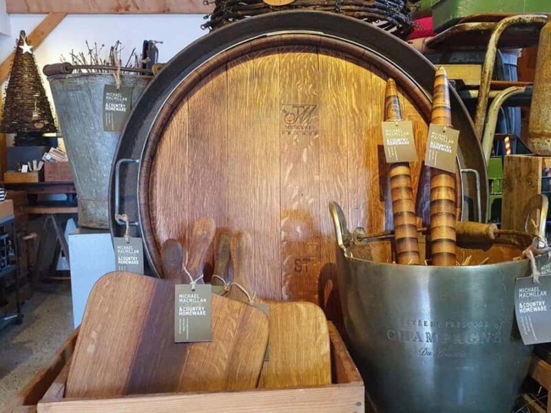 Nelson: Art Gallery Tour with Lunch - Lunch and Refreshments