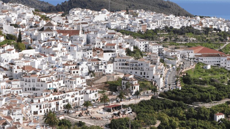 Nerja and Frigiliana from Málaga: the mountain and the sea - Real Traveler Insights