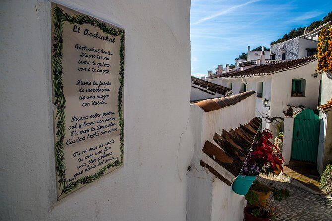 Nerja (Pueblo) + Frigiliana & El Acebuchal - Semi-Private - Who Should Book This Tour?