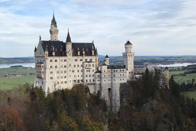 Neuschwanstein Castle Private Tour from Garmisch-Partenkirchen - FAQs