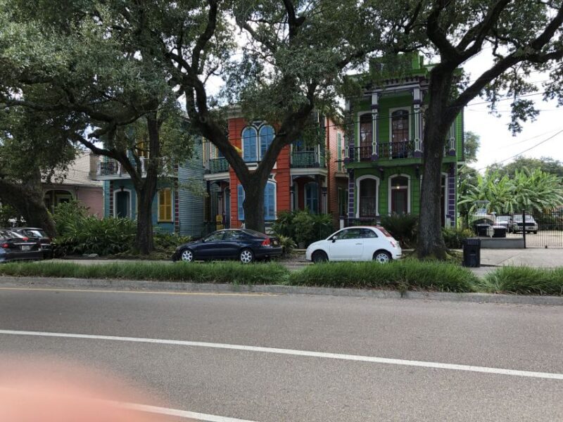 New Orleans: Buzz the Crescent Guided Bike Tour - Key Points