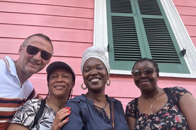 New Orleans City Tour with Drink and Souvenir - FAQ