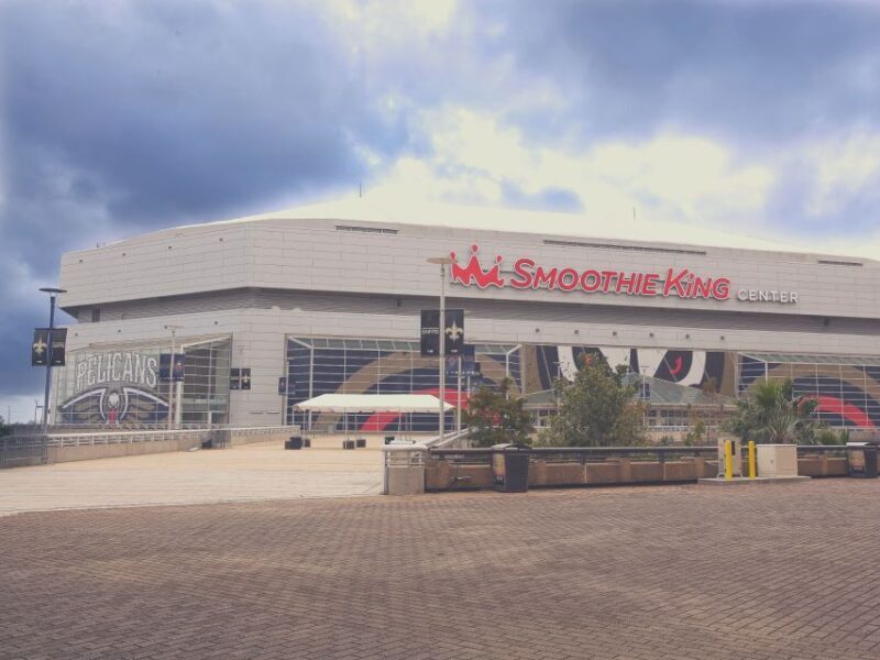 New Orleans: New Orleans Pelicans Basketball Game Ticket - The Arena and Overall Experience