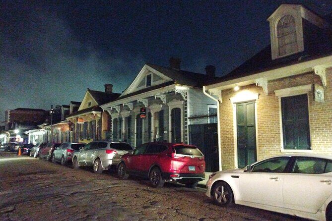 New Orleans Spooky Spirits Haunted Pub Crawl and Ghost Tour - Key Points