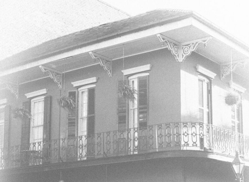 New Orleans: Vampires, Voodoo, and Ghosts Tour - An In-Depth Look at the Tour Experience