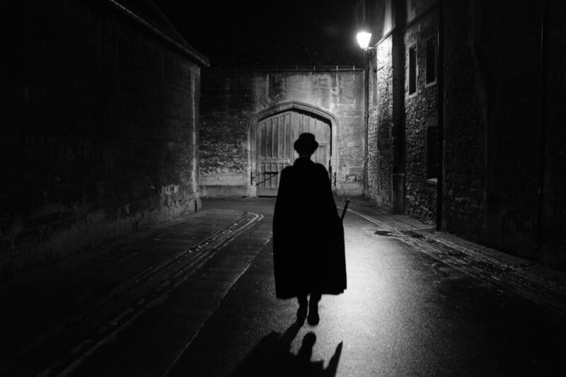New: Oxford Costumed Ghost Tour In-Character - Key Points  