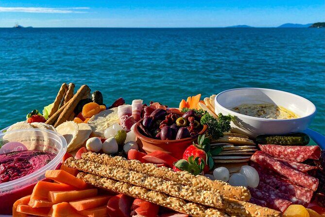 NEW SUNSET TOUR-Airlie Beach Sunset Sail in Style- BYO drinks - The Boat and Crew: Comfort and Hospitality