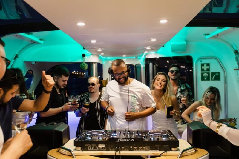 New Years Eve Luxury Boat  DJ, Buffet & Open Bar - The Sum Up