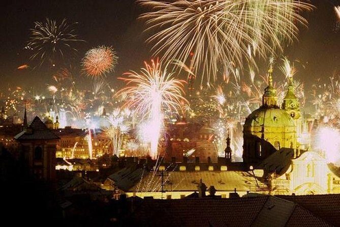 New Year's Eve Pub Crawl in Prague, end at KarLovy Lazne - Key Points