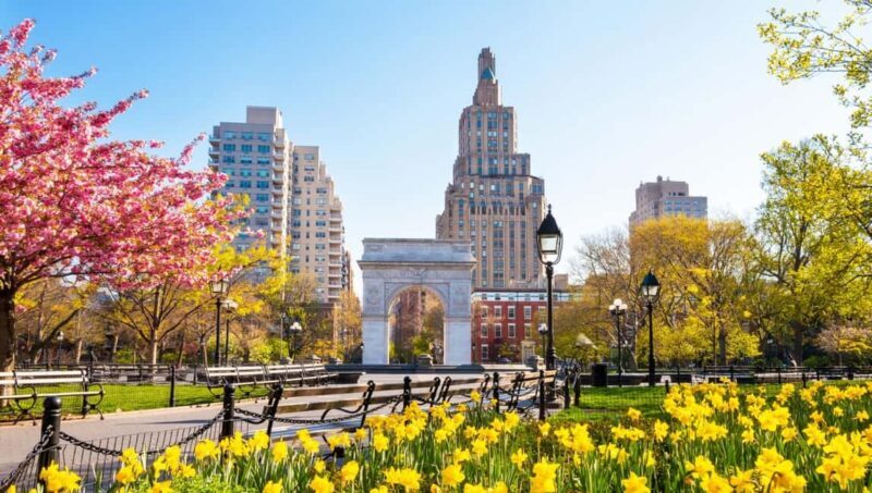 New York City: 24 or 48-hour Hop-on Hop-off Bus Tour - Why Consider This Tour?