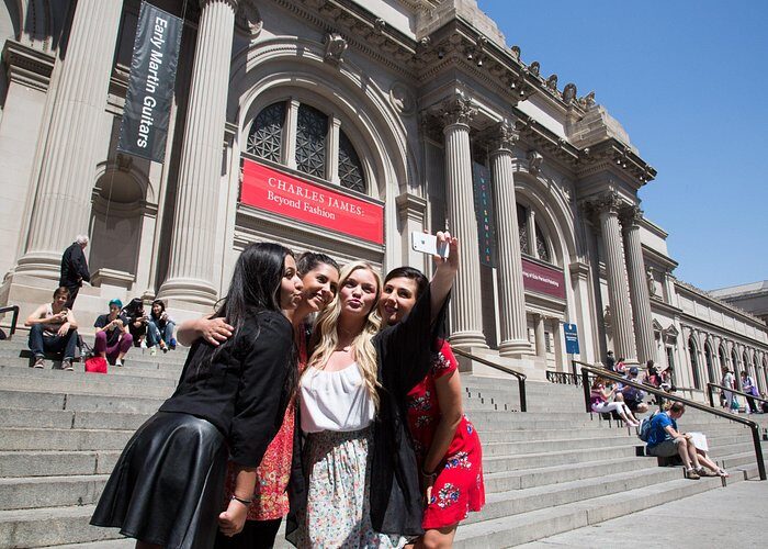 New York City Gossip Girl TV Show Sites Bus Tour - The Sum Up