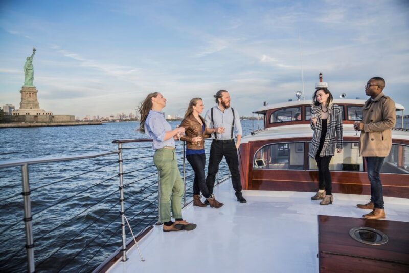 New York City: Mini Yacht Boat Ride with Sightseeing - The Sum Up
