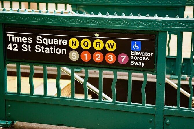 New York City Private Walking Tour with a Local - Bryant Park: A Green Oasis in Midtown