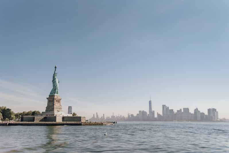 New York City: Statue of Liberty & Battery Park Guided Tour - Key Points