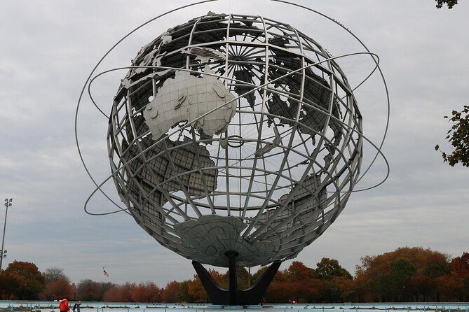 New york contrasts - The Sum Up