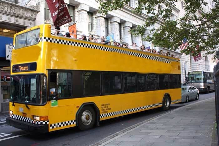 New York Holiday Lights & Grand Central - The Holiday Spirit Everywhere