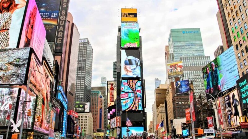 New York: Local Fashion Shopping Tour with A Stylist - FAQs