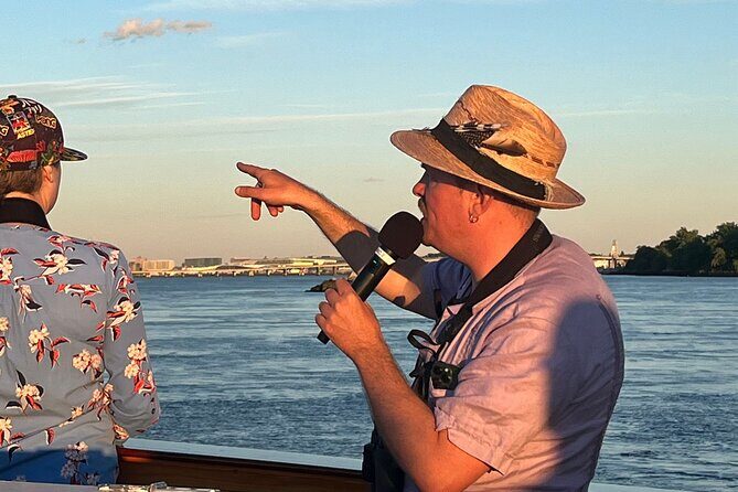 New York Urban Wildlife Sunset Boat Tour - Who Should Book This Tour?