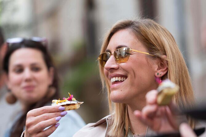 NEW! Zadar Food Tasting & Old Town Guided Walking Tour by uur - Final Toast at Novi Caffe