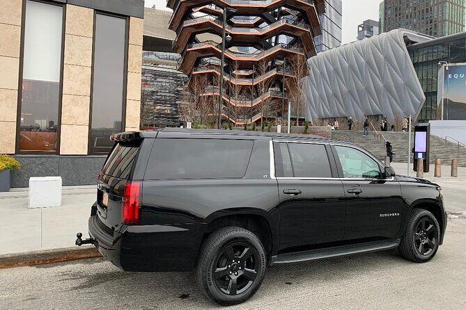 Newark To Manhattan Private Transfer in SUV, Limousine or Van - Who Should Consider This Service?