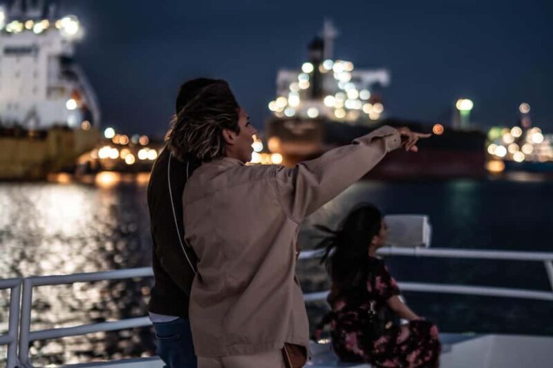 Newcastle: Harbour Dinner Cruise with Live Music - Key Points