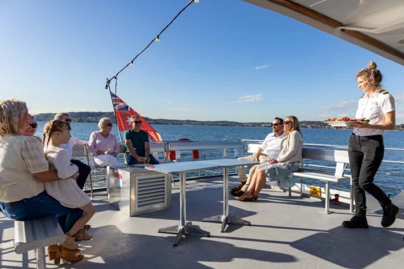 Newcastle: Lake Macquarie Cruise with Lunch - Who Will Love This Cruise?