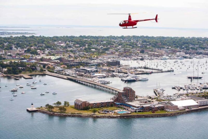 Newport: Helicopter Tour Over Mansions for up to 3 people - How the Experience is Structured