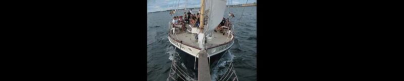 Newport: Morning Mimosa Sail aboard Schooner Aquidneck - Key Points