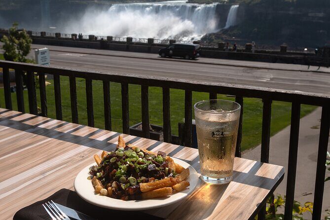 Niagara Falls All Canadian Food Walking Tour - The Sum Up