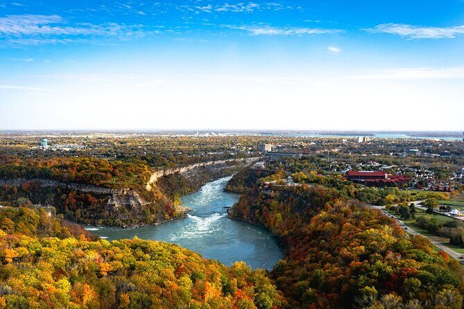 Niagara Falls Autumn Colors and Maple Tasting Tour - The Experience in Detail