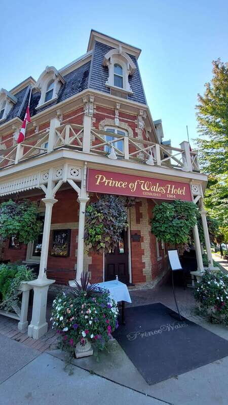 Niagara Falls: Canada with a Portuguese-speaking guide - FAQs