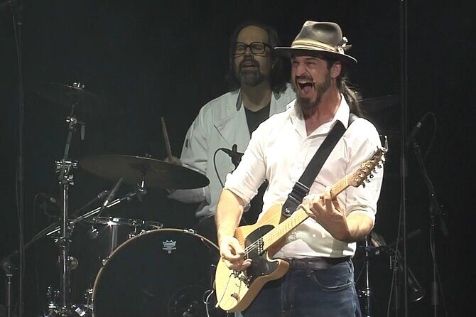 Niagara Falls: Canadiana - The Musical - Practical Tips for Visitors