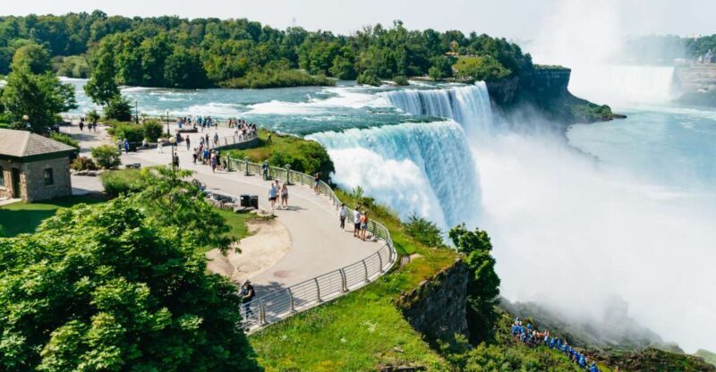 Niagara Falls: Cave of the Winds, Boat Ride, & Trolley Tour - Why Choose This Tour?