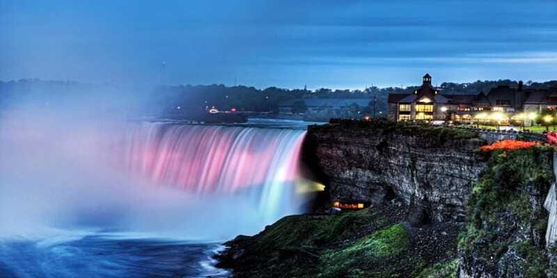 Niagara Falls: Guided Night Tour w/ Dinner & Hotel Transfer - FAQ