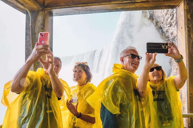 Niagara Falls: Guided Tour with Behind the Falls & Boat Ride - Practical Details
