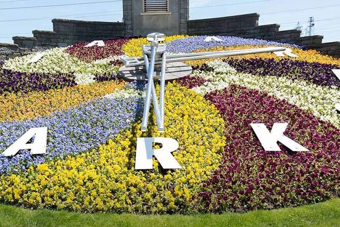 Niagara Falls Guided Vehicle Tour Canada - Key Points