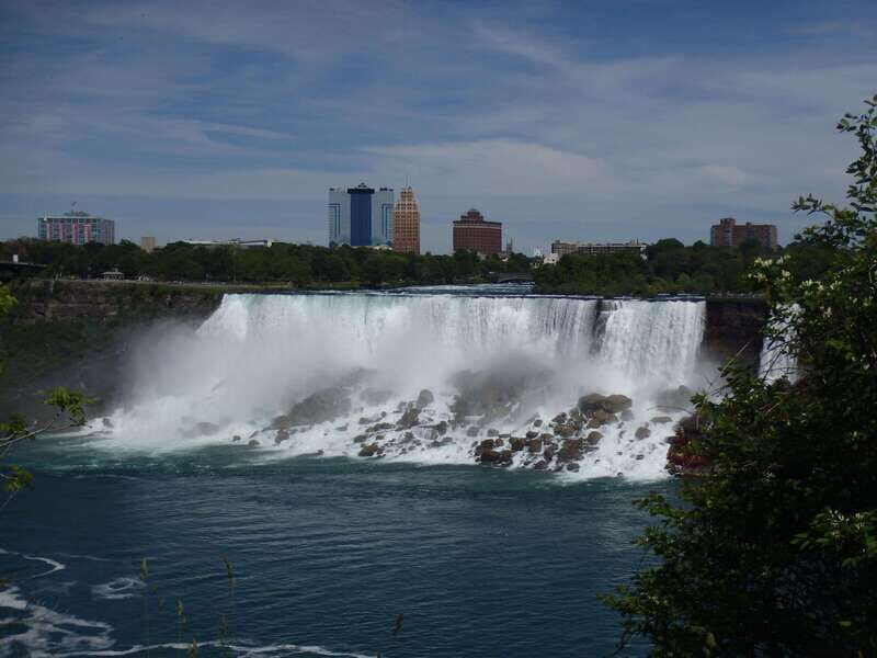 Niagara Falls, Ontario: Day tour starting in Toronto - FAQ
